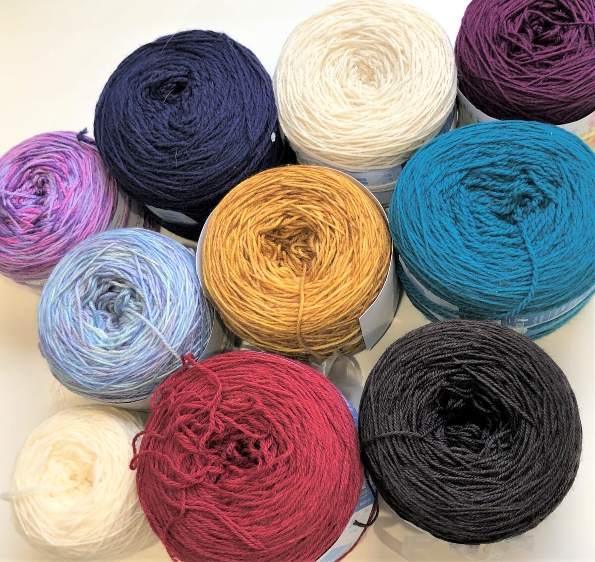 Marvelous Marls – Knicoleknits